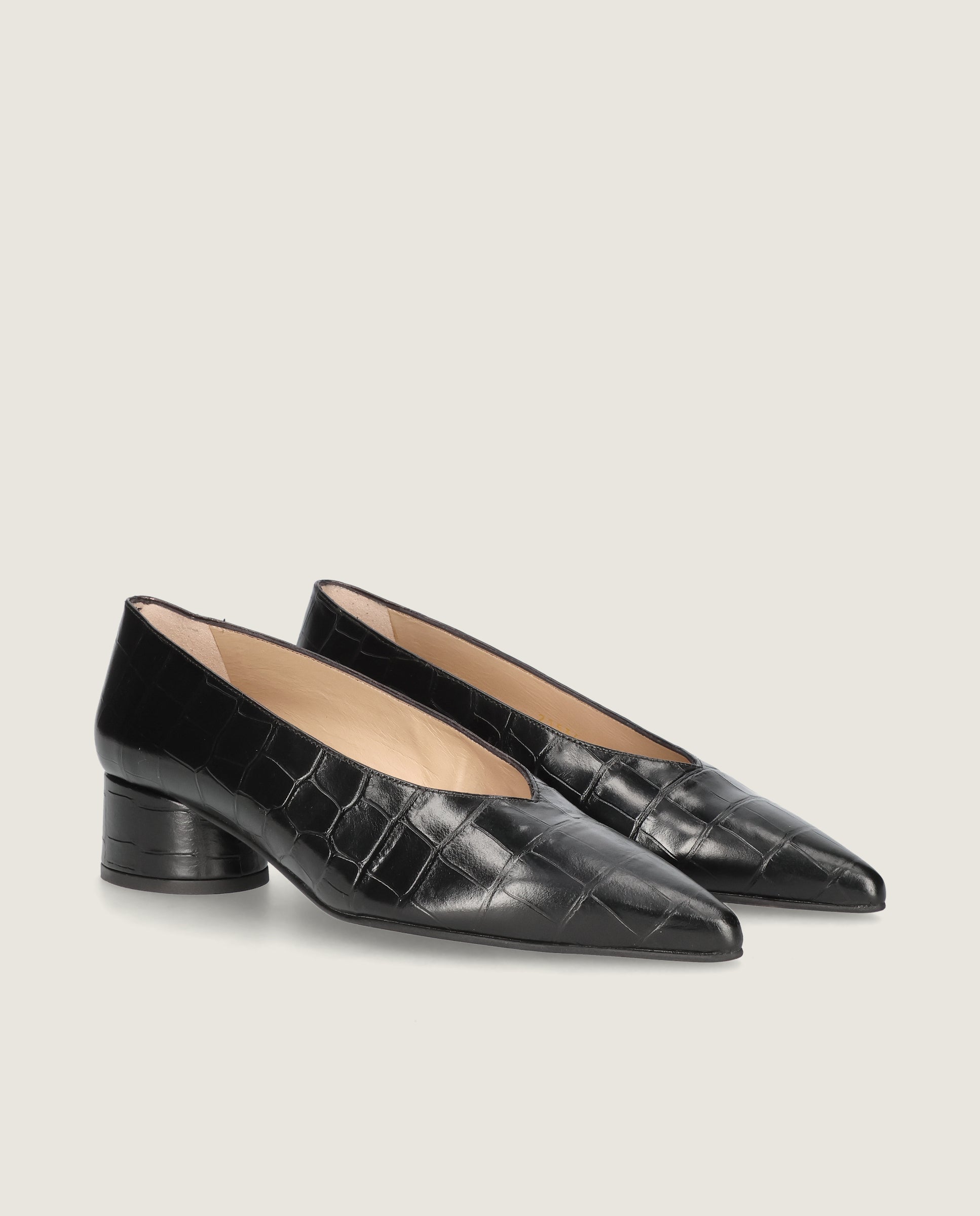 Holly Black Printed Leather Pumps | Mascaró